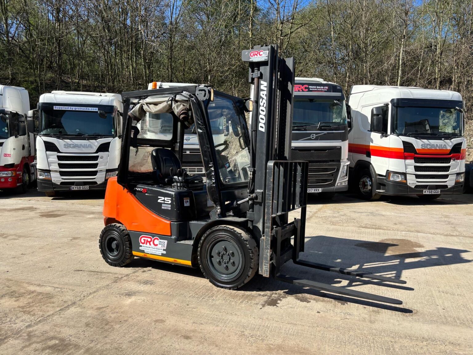 Used 2012 DOOSAN D25S-5 Diesel Forklift For Sale